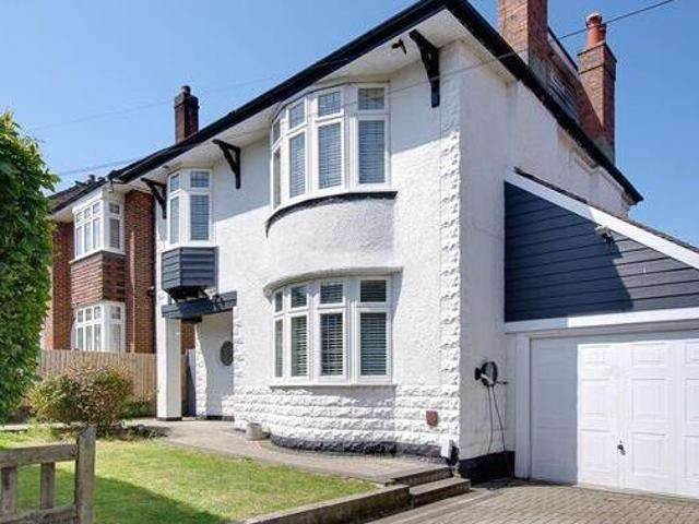 Hadden Road, Queens Park, 5 Bedroom Detached