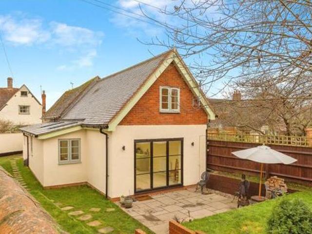 Haddenham, Church End, Aylesbury, 3 Bedroom Detached