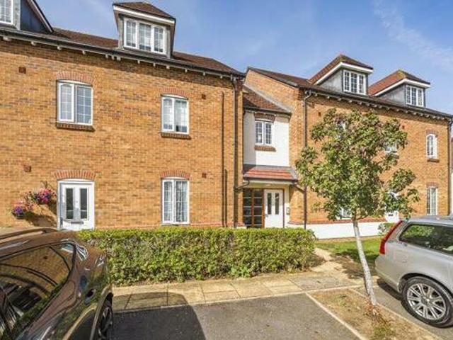 Haddenham, Buckinghamshire, 2 Bedroom Flat