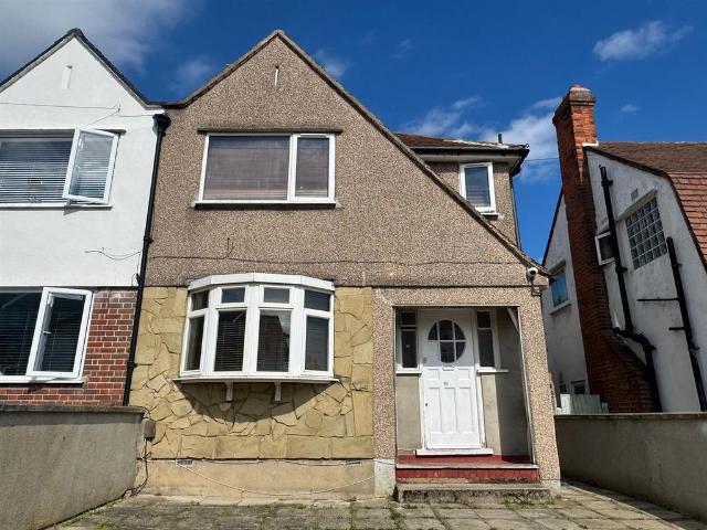 Haddington Road, Bromley Studio to rent £1,045 pcm £241 pw