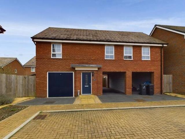 Haddon Avenue, Barton Seagrave, 1 Bedroom Coach