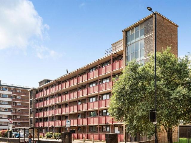 Haddonfield, Deptford SE8 2 bed apartment to rent £1,850 pcm £427 pw