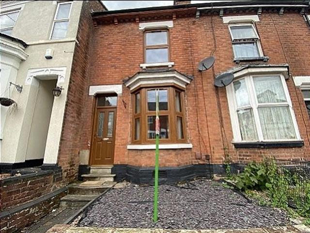 Haden Hill, Wolverhampton, West Midlands WV3, 2 bed terraced house to rent, £1,050 pcm | PrimeLocation