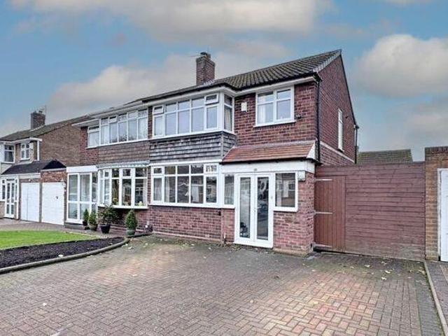 Haden Road, Tipton, 3 Bedroom Semi detached