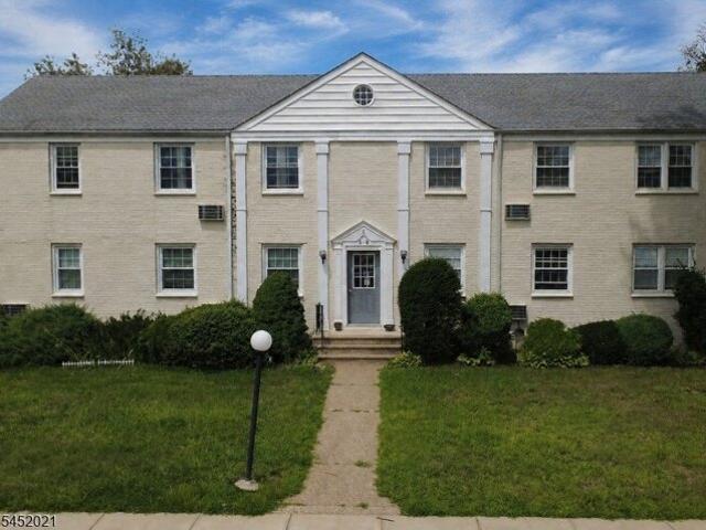 Hadfield Ave Unit E, Union Twp, Condo For Sale