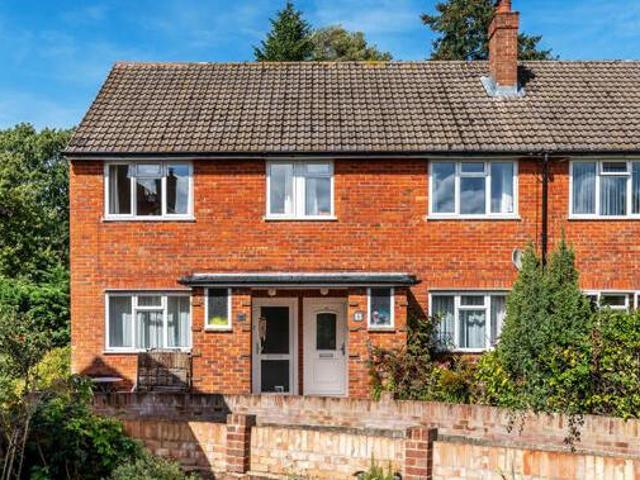Hadley Court, Culverden Down, 2 Bedroom Maisonette