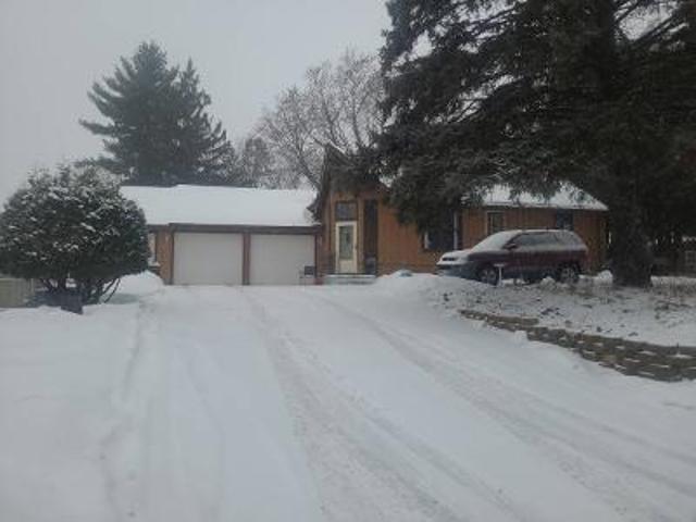Hadley Ave N