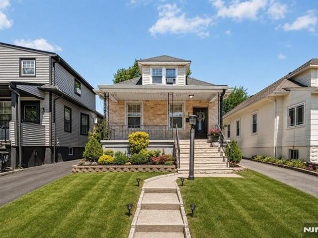 Hadley Ave, Clifton, Home For Sale