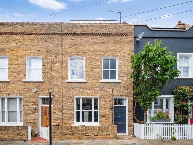 Hadley Street, Camden, NW1 5 bed terraced house to rent £4,500 pcm £1,038 pw