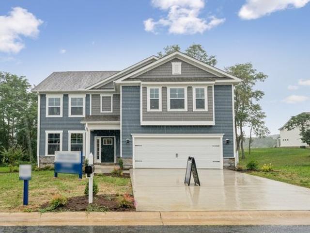 HADLEY Plan Riverview Landing Community