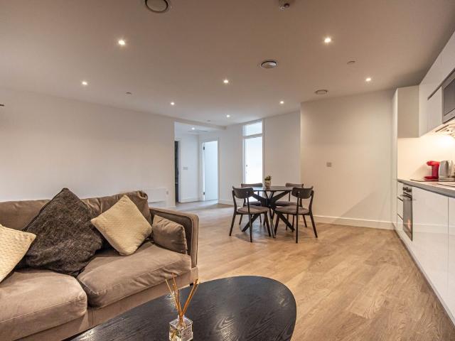 Hadrians Tower, Rutherford Street, Newcastle Upon Tyne, Northumberland NE4, 2 bed flat to rent, £1,600 pcm | PrimeLocation