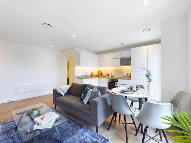 Hadrians Tower, Rutherford Street, Newcastle Upon Tyne, Northumberland NE4, 2 bed flat to rent, £1,750 pcm | PrimeLocation