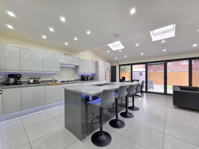 Hadstock Close, Humberstone, Leicester LE5, 4 bed detached house to rent, £1,925 pcm | PrimeLocation