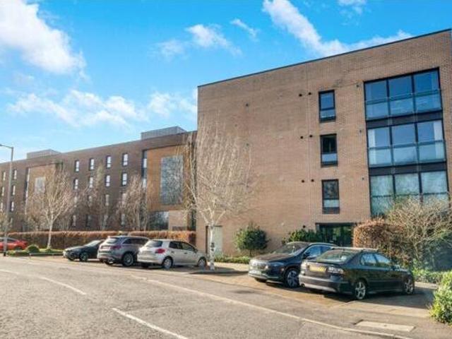 Haggs Gate, Glasgow, 2 Bedroom Flat