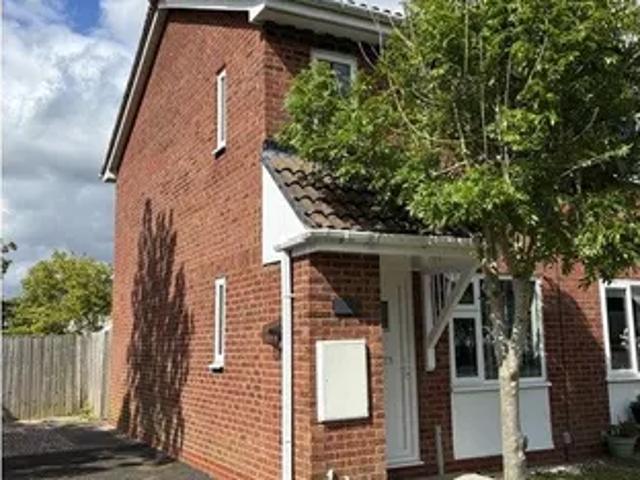 Hagley Park Drive, Rednal, B45 9JZ, United Kingdom | 2 bed townhouse for rent #167261265 | Rentberry