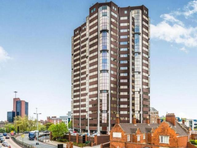 Hagley Road, Birmingham B16, 1 bed flat to rent, £875 pcm | PrimeLocation