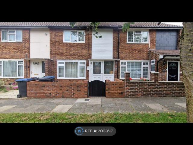 Hailing Hill, Harlow CM20, 2 bed terraced house to rent, £1,600 pcm | PrimeLocation