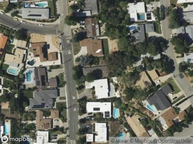 Haines Canyon Ave
