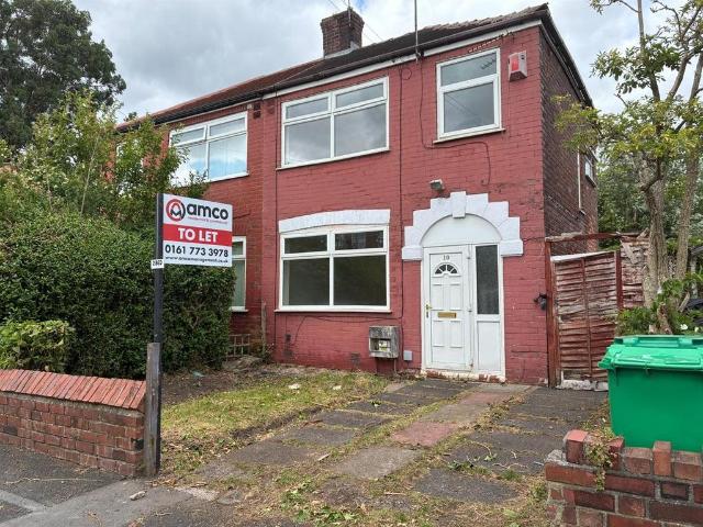 Halton Road Clayton 2 bed semi detached house to rent £1,095 pcm £253 pw