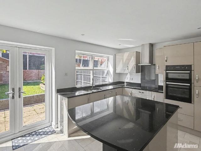 Halton Road, Runcorn, WA7 5SB