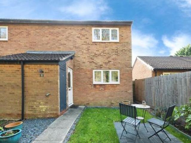 Haldene, Two Mile Ash, 1 Bedroom Maisonette