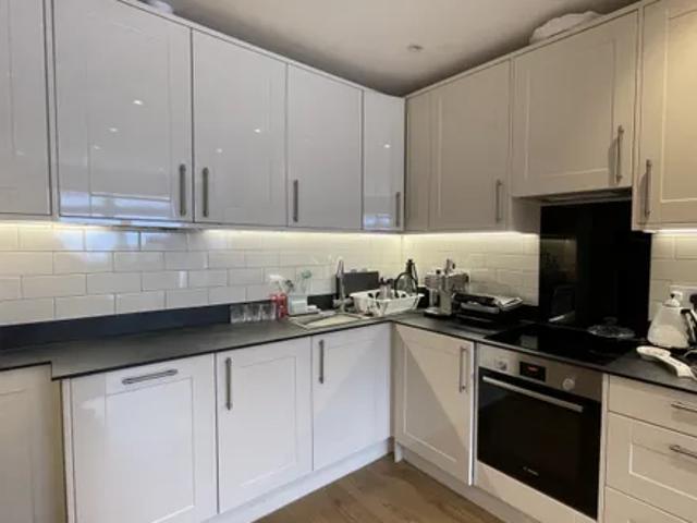Hale Gardens, London, W3 9SG, United Kingdom | 1 bed apartment for rent #165361043 | Rentberry