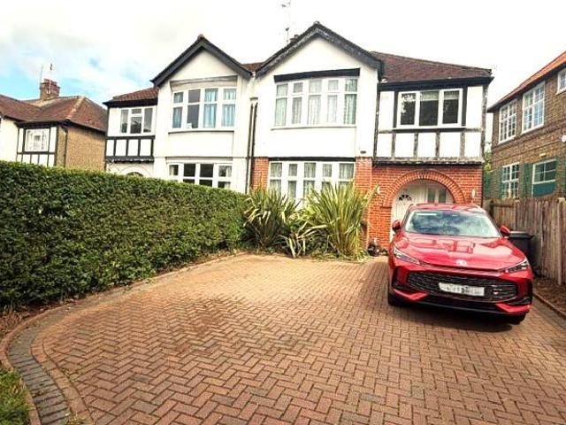 Hale Lane, Mill Hill, NW7