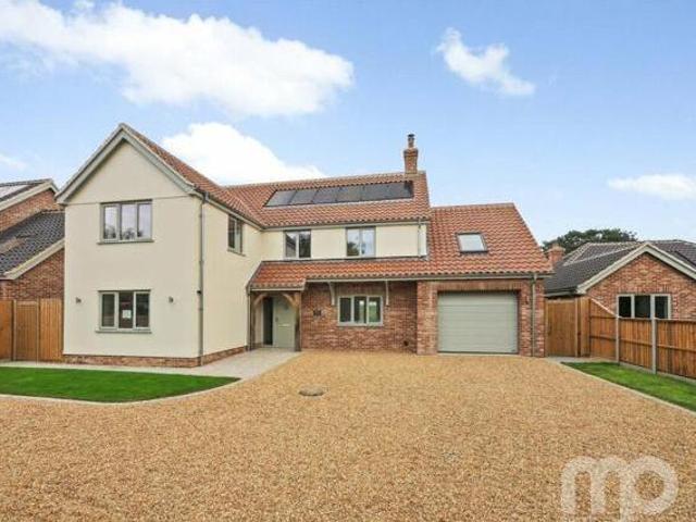 Hale Road, Ashill, 5 Bedroom Detached