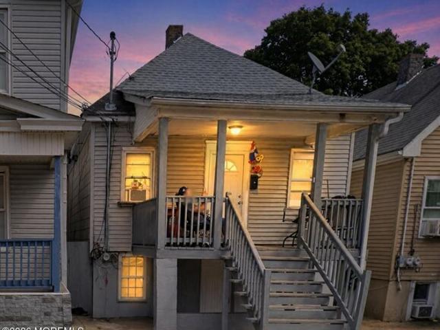 Hale St, New Brunswick, Home For Sale