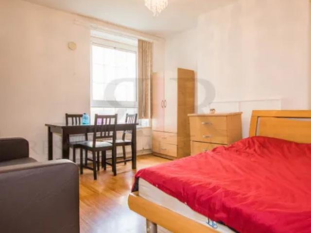 Hale Street, London, E14 0BF, United Kingdom | 3 bed apartment for rent #154587942 | Rentberry