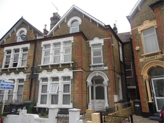 Halesworth Road, Lewisham, London SE13, 1 bed flat to rent, £1,550 pcm | PrimeLocation