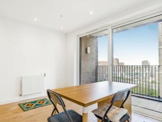 Halewood Way, Rainham, 1 Bedroom Flat