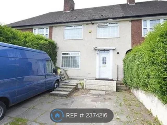 Halewood Road, Halewood, L25 5LG, United Kingdom | 3 bed duplex for rent #166863640 | Rentberry
