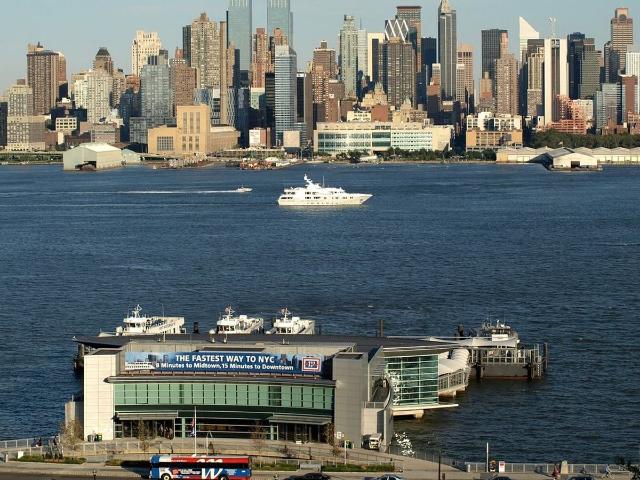 Half Moon Harbour 3 Bedroom Apartment for Rent at 7900 River Rd, North Bergen, NJ 07047