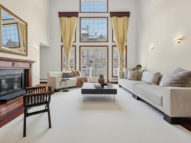 Half Moon Isle, Jersey City, Home For Sale