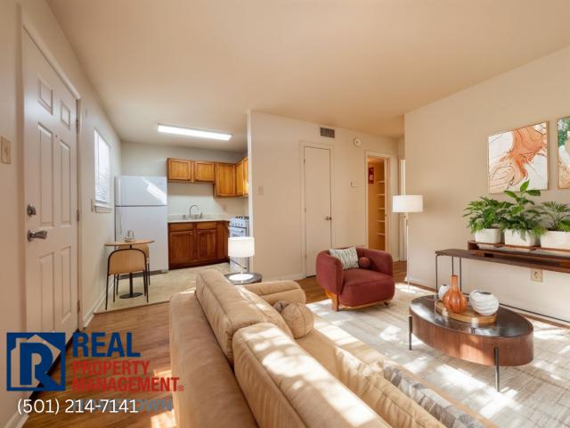 2BR Across from UA Little Rock | Great for Roommates | HALF OFF FIRST MONTHS RENT!