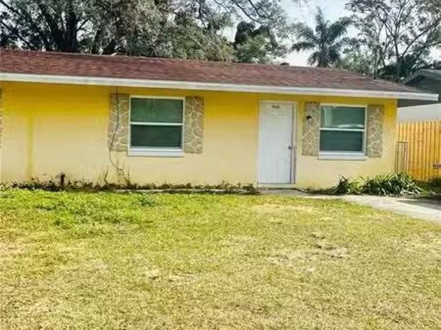 Half Duplex ORLANDO, FL 2439 S Mills Ave