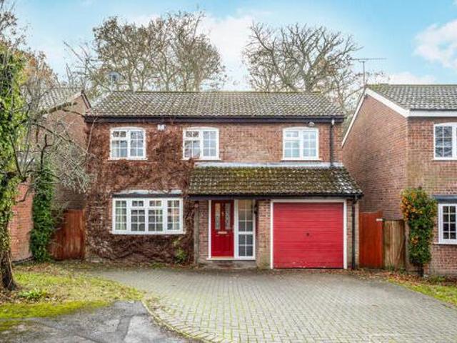 Halford Close Great Glen, Leicester, 4 Bedroom Detached