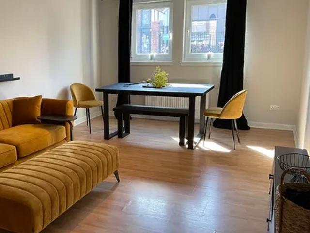 Halfords Autocentre, 381 Pollokshaws Road, Glasgow, G41 1QZ, United Kingdom | 2 bed apartment for rent #166122164 | Rentberry