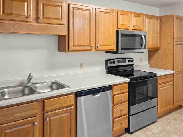 Halfway Creek Apartments 2 Bedroom Apartment for Rent at 970 Linden Dr, Holmen, WI 54636