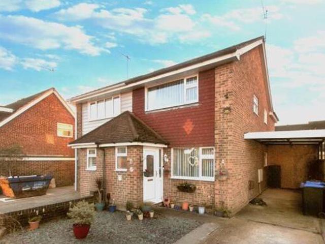 Halifax Drive, Durrington, 3 Bedroom Semi detached