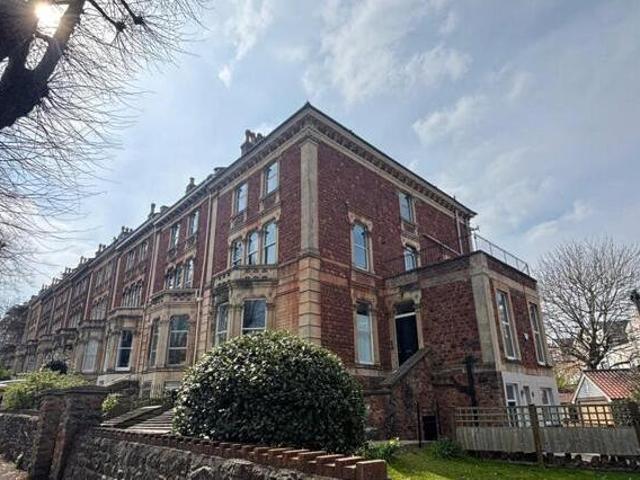 Hall Floor Flat, Hanbury Road Hff, Clifton, 3 Bedroom Apartment