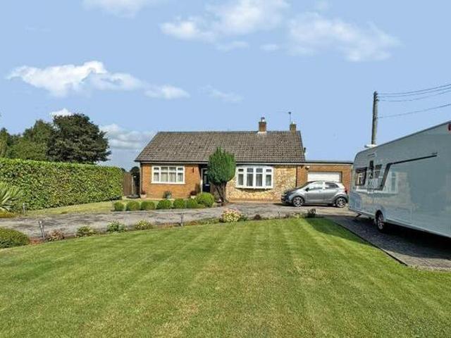 Hall Lane, Benington, 2 Bedroom Detached