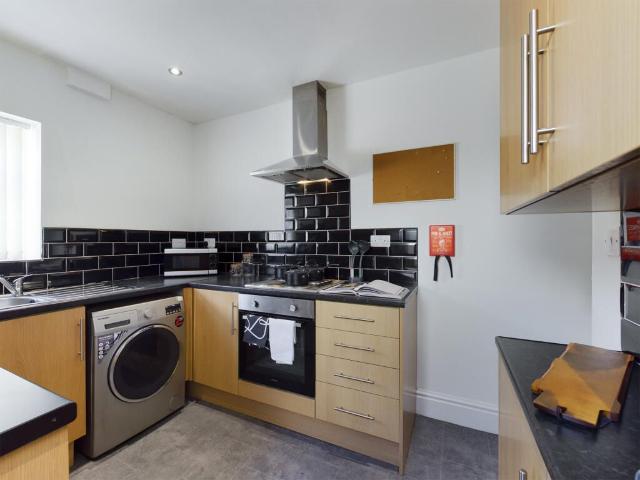 Hall Lane, Liverpool L7, 4 bed shared accommodation to rent, £604 pcm | PrimeLocation