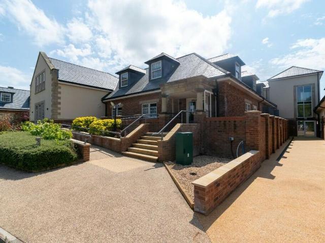Hall Lane, Mawdesley L40, 2 bed flat to rent, £1,100 pcm | PrimeLocation