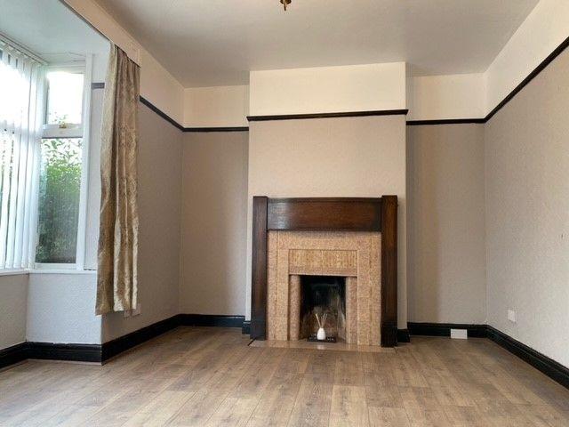 Hall Park, Lancaster LA1, 3 bed property to rent, £1,450 pcm | PrimeLocation