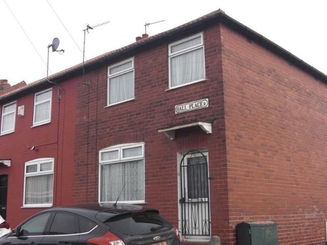 Hall Place, Leeds LS9, 3 bed semi detached house to rent, £1,050 pcm | PrimeLocation