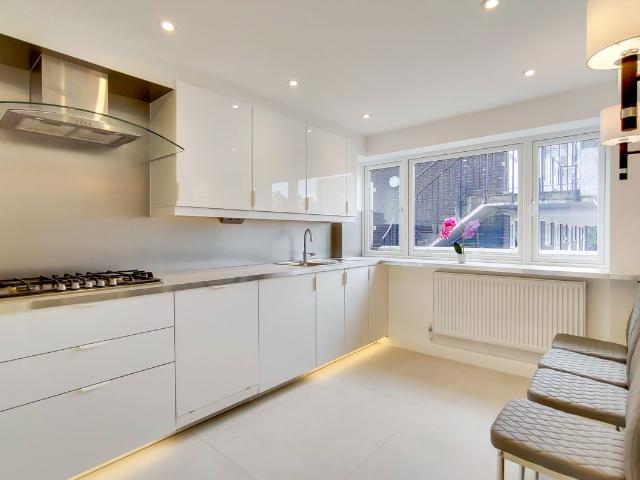Hall Place, Paddington W2, 3 bed flat to rent, £4,400 pcm | PrimeLocation