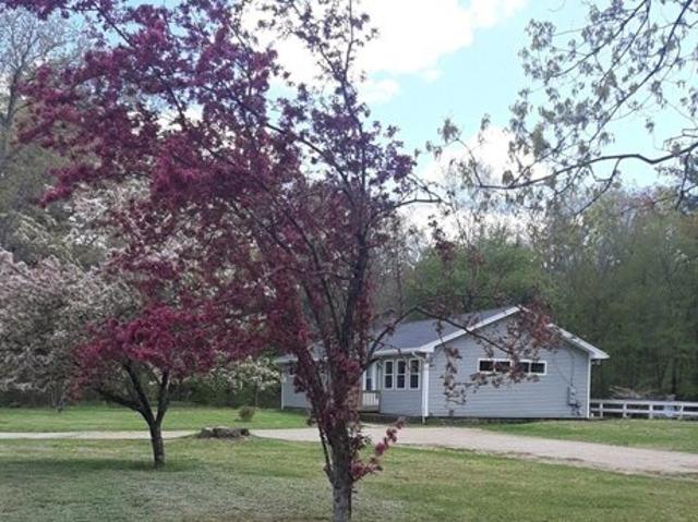 Hall Rd, Sturbridge, Home For Sale