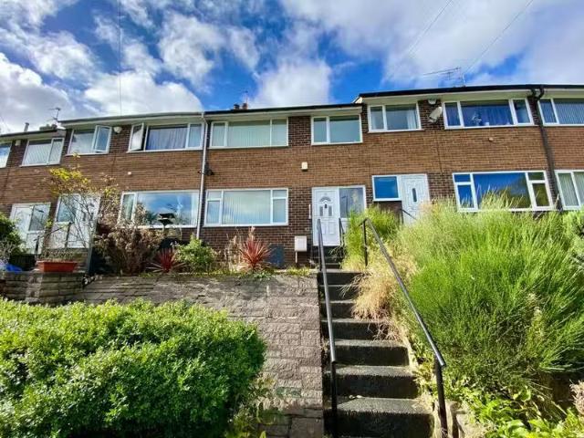 Hall Road, Eccleshill, Bradford, BD2 3 bed terraced house for.